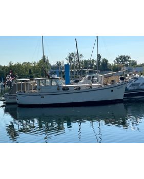 Bateau à moteur royal fifer 33 J.MILLER & SONS 1964 à vendre
